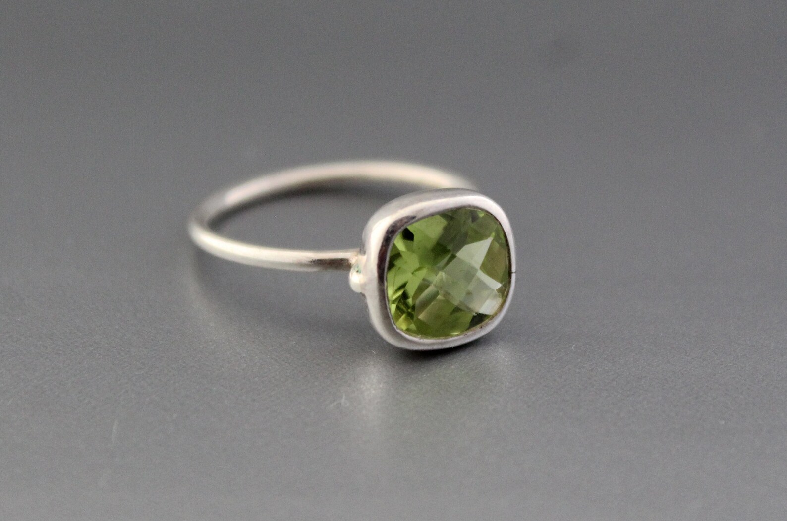 Peridot Gemstone Ring - August Birthstone -green Gemstone - 925 ...