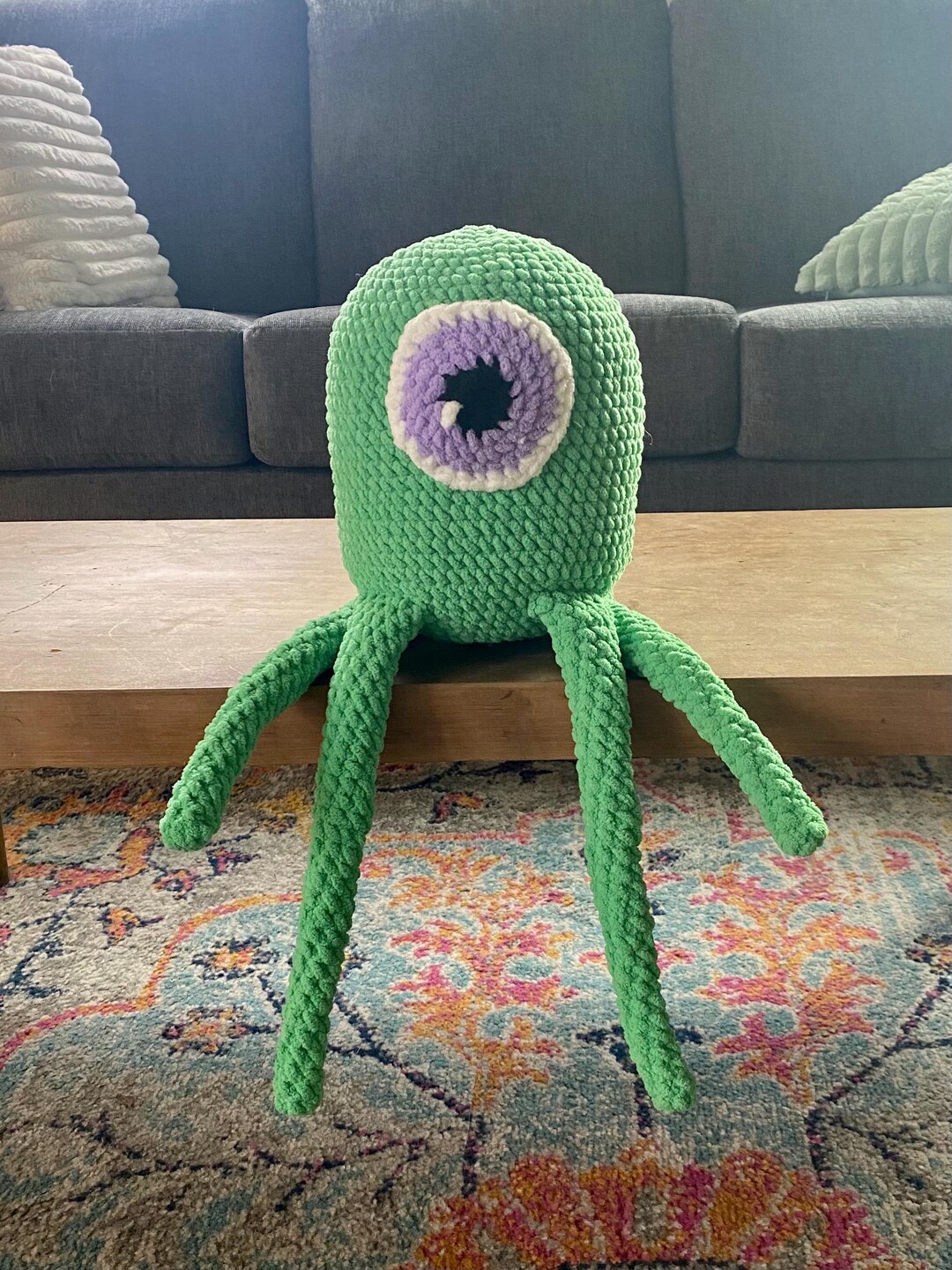 Large Plushie One Eyed Alien Custom Crochet Gift - Etsy