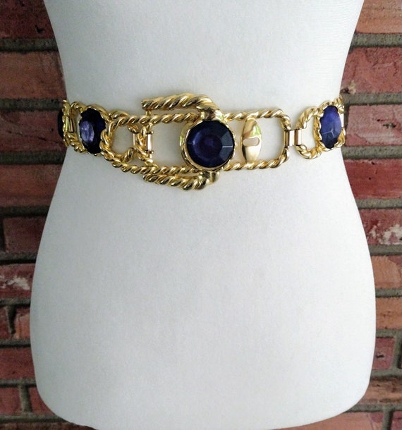 vintage retro gold metal - Gem