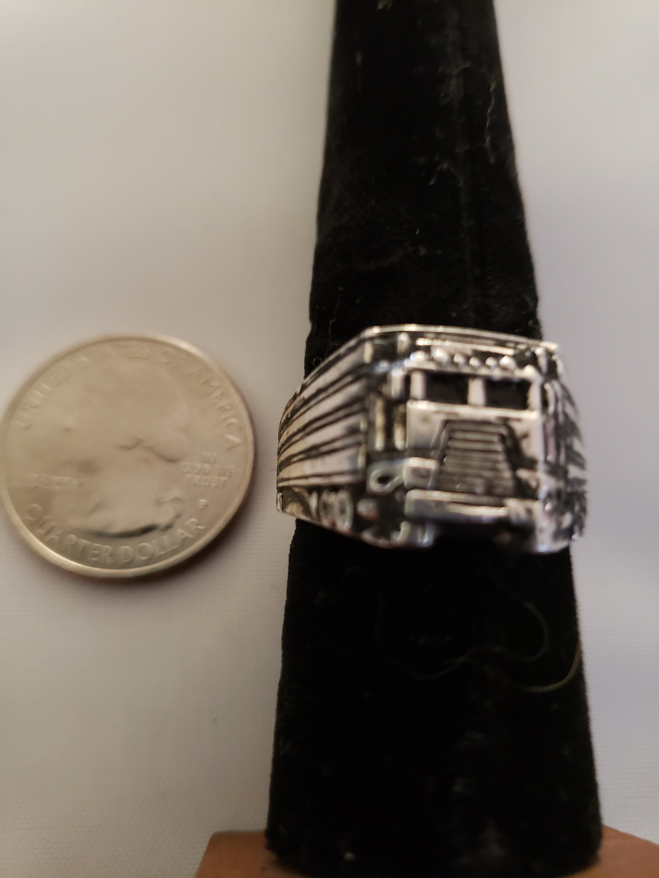 Truck 18 wheeler ring in sterling silver semi truck tractor - Etsy ...