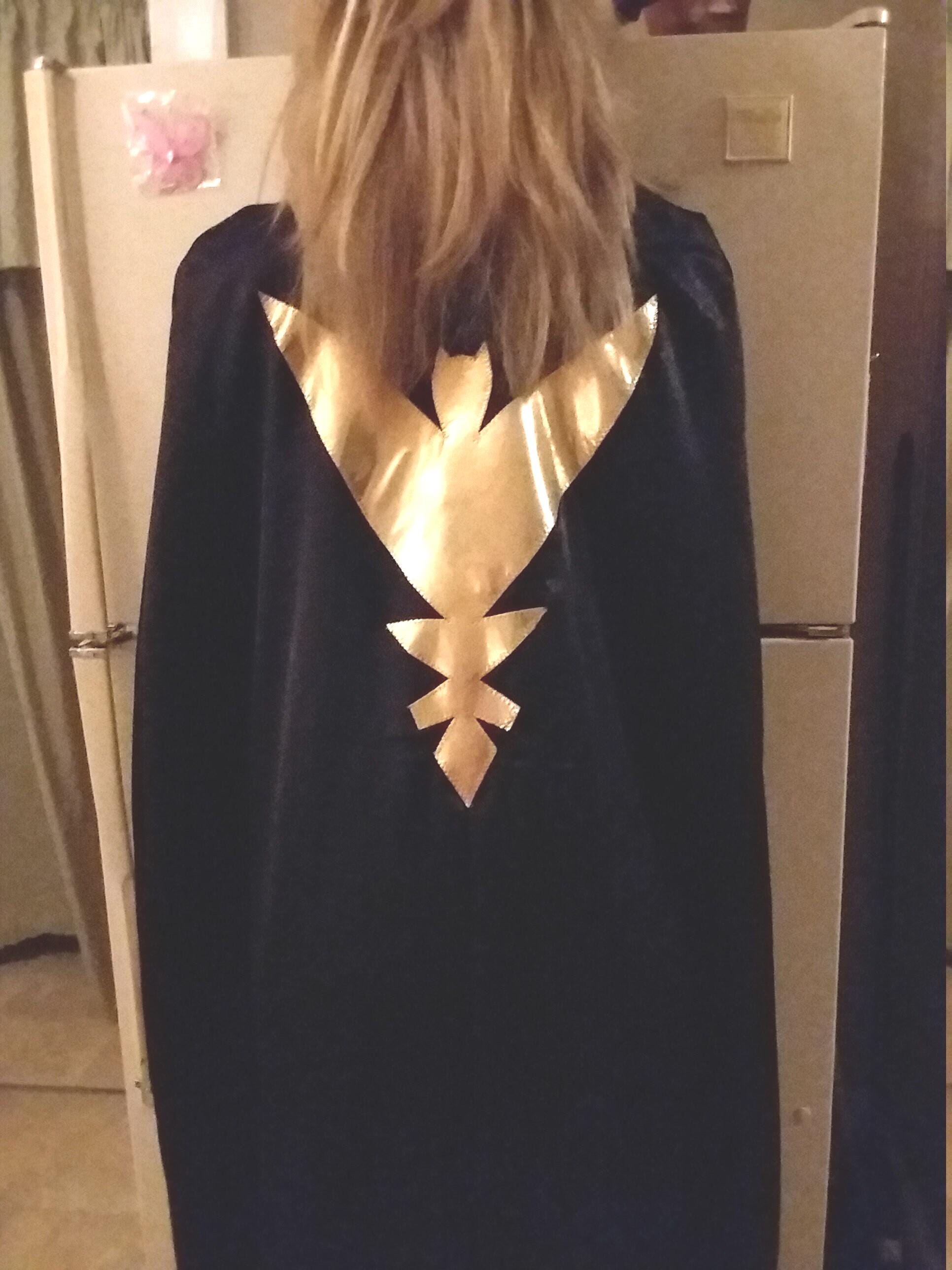 Vampirella Cape: Black & Gold Bat Emblem, Red Lining - Etsy