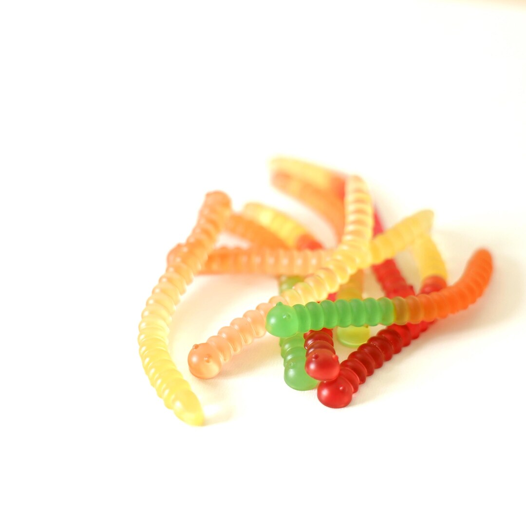 Resin Gummy Worm Toys – Pretend Play Candy, Sensory Bin Fillers ...