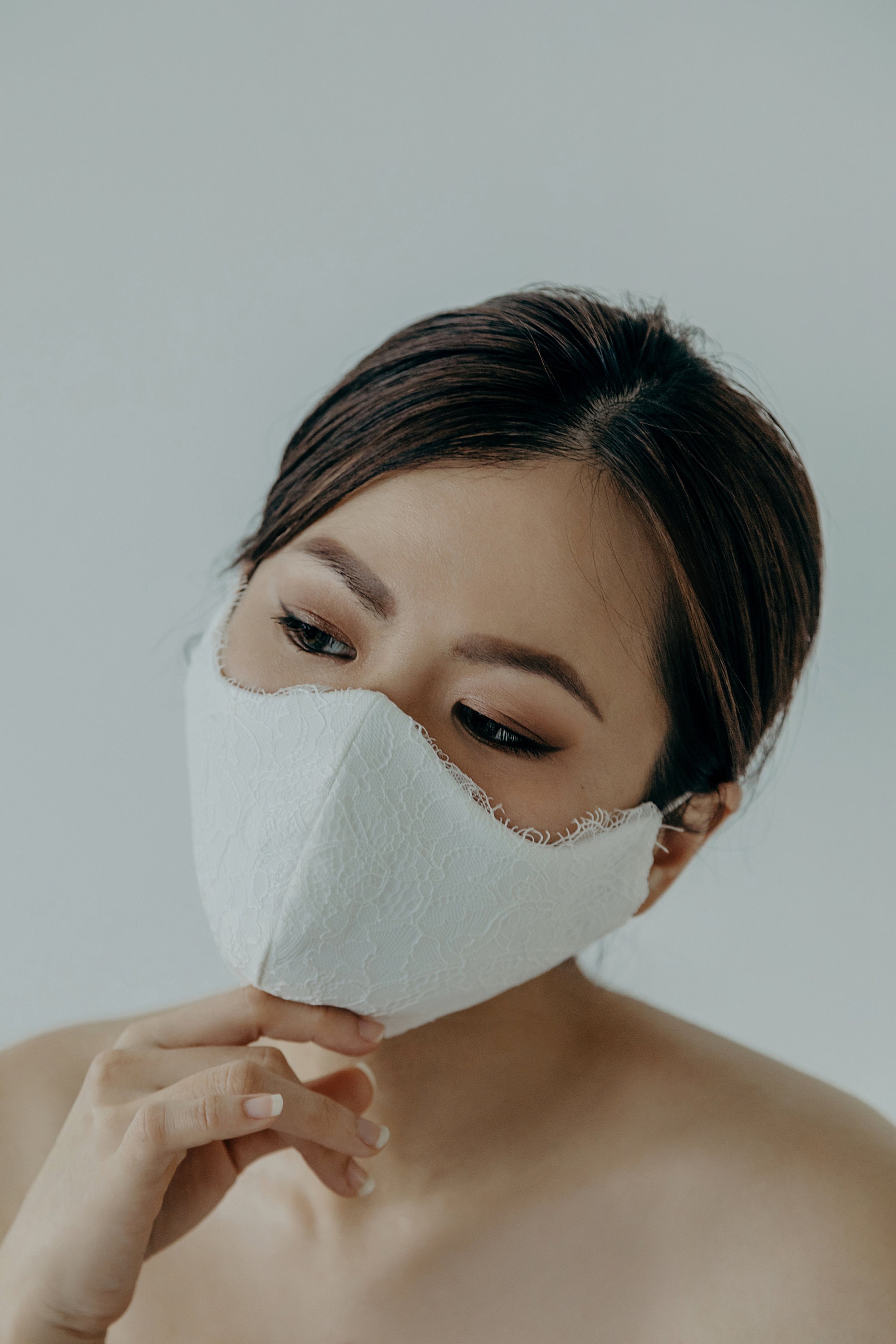 Delicate French Lace Artisan Face Mask With 100% Pure Silk Lining Elyn ...