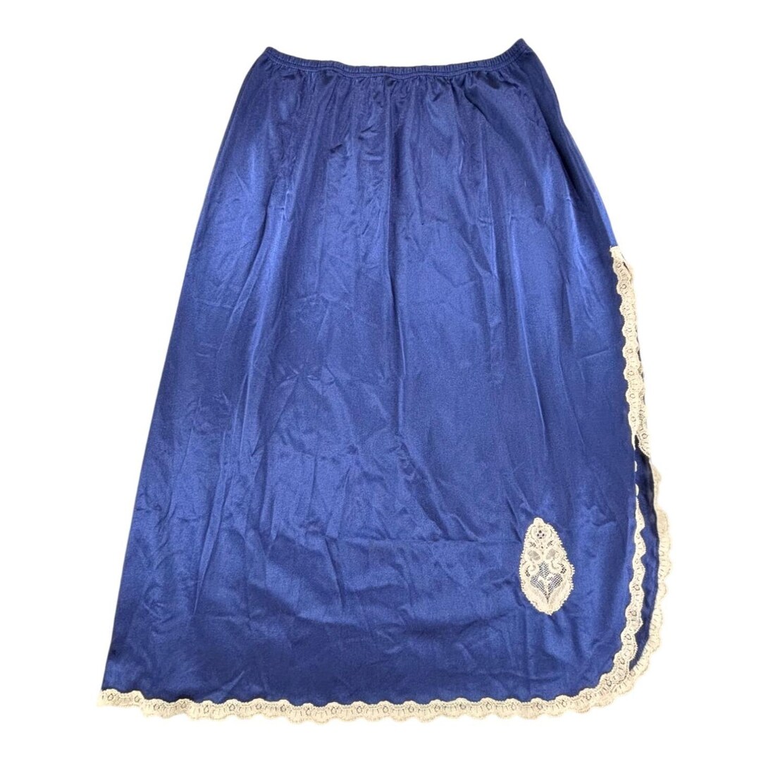 Vintage Vanity Fair Navy Blue Half Slip With Lace Trim & Applique ...