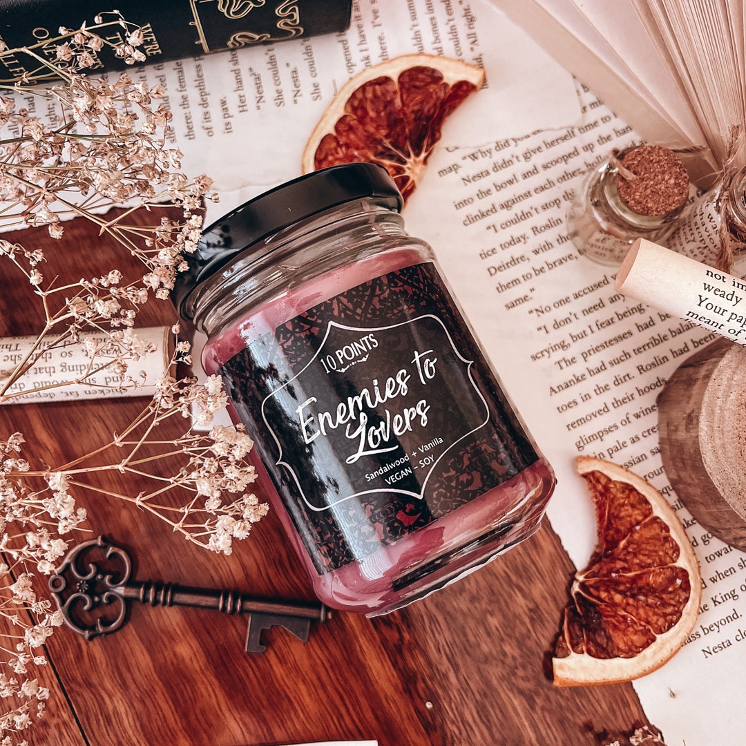 Enemies to Lovers - Soy Candle Scent Notes: Sandalwood N Vanilla - Etsy