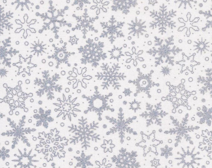Winter Flurries Berry Red Fabric by Holly Taylor for Moda Fabrics 6883 ...