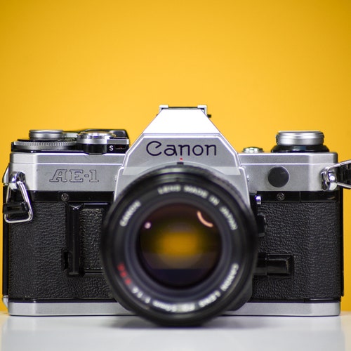 Vintage Canon AE-1 35mm Film Camera - Etsy