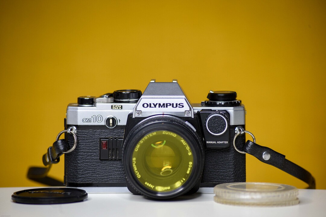 Olympus Om10 Slr Vintage 35mm Film Camera With Zuiko 50mm F1.8 Prime Lens, Lens Filter, Strap ...