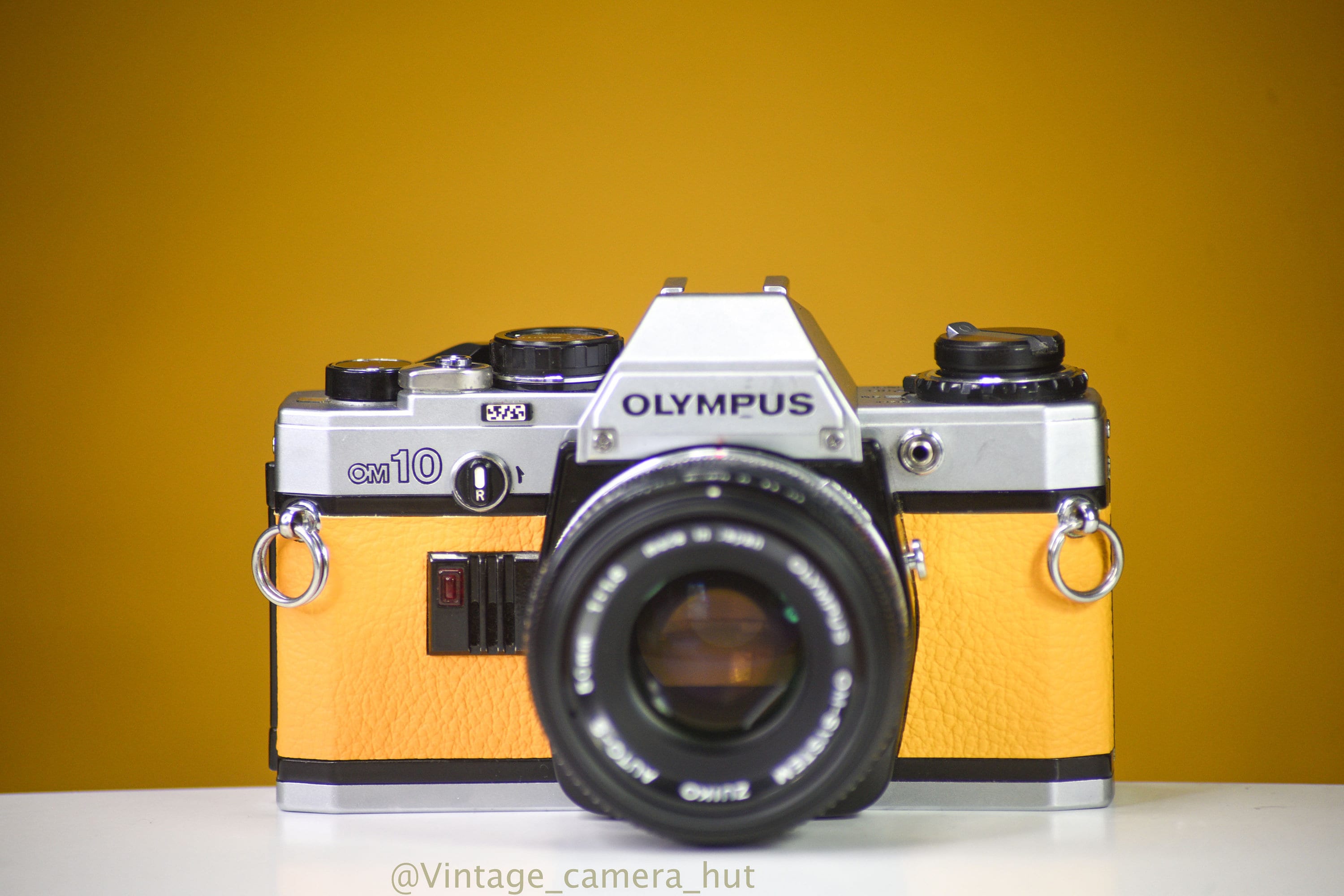 Olympus OM10 Vintage Film Camera With 50mm F/1.8 Lens With New - Etsy UK