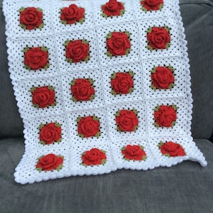 CROCHET PATTERN Rose ‘and’ Square, Crochet Rose Pattern. US Terms ...