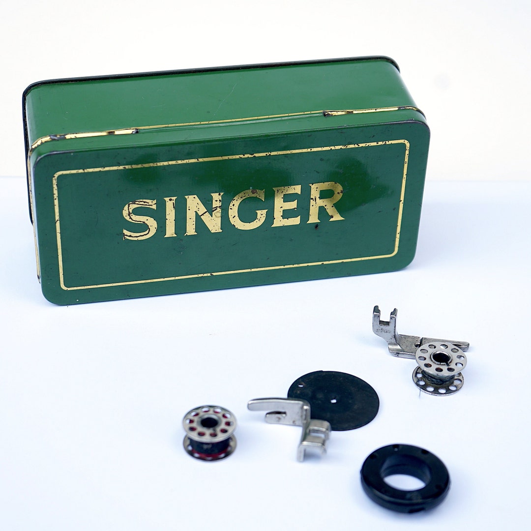 Vintage Singer Sewing Machine Tin With Feet and Bobbins From - Etsy