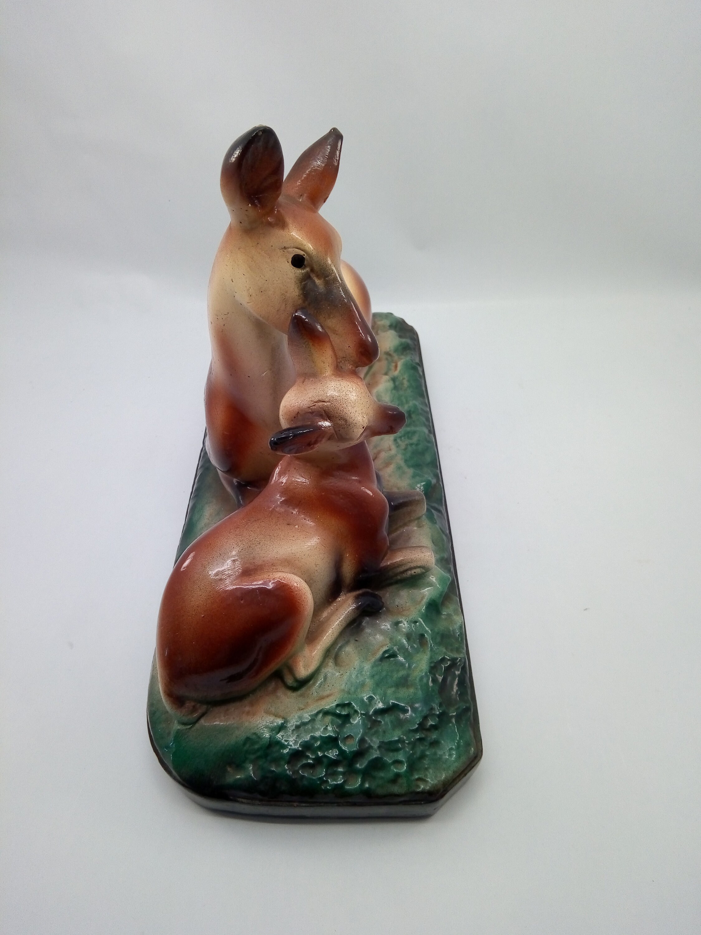 Vintage Plaster Statue Doe Hind And Fawn Sitting Deer Animal Sculpture ...