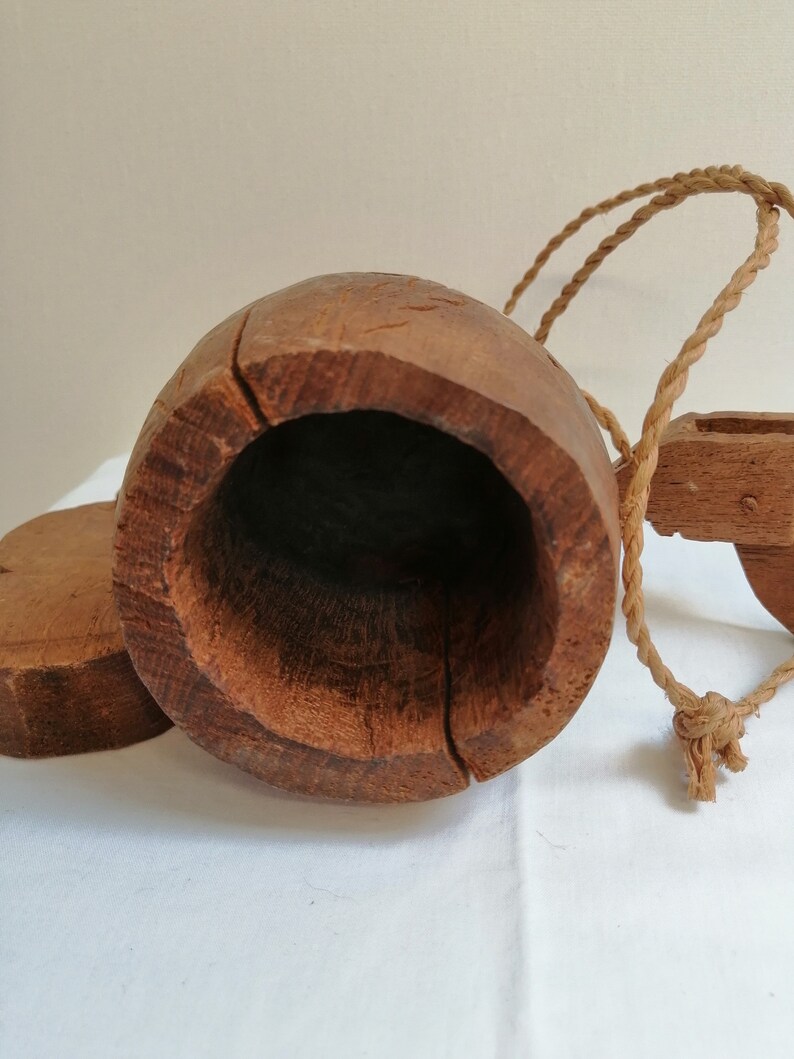 Vintage Wooden Camel Bell Chime Cow Bell Primitive Wooden Bell ...