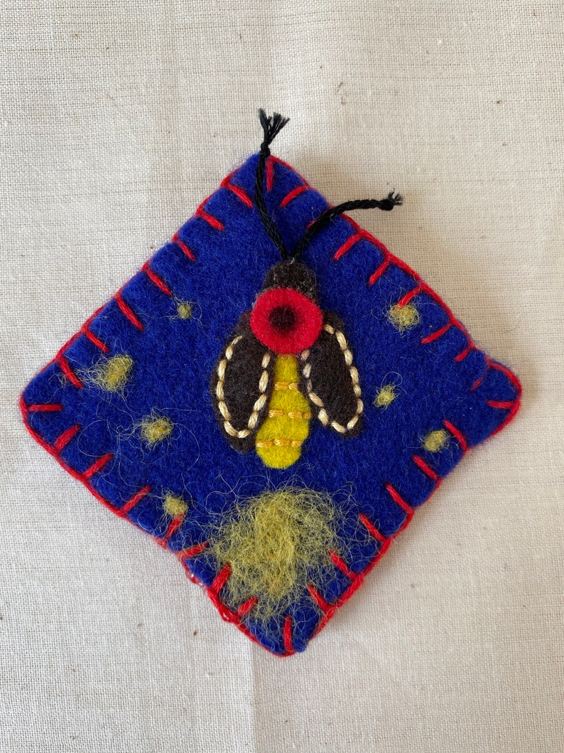 Handmade felt lightning bug patch Cottagecore Embroidery | Etsy