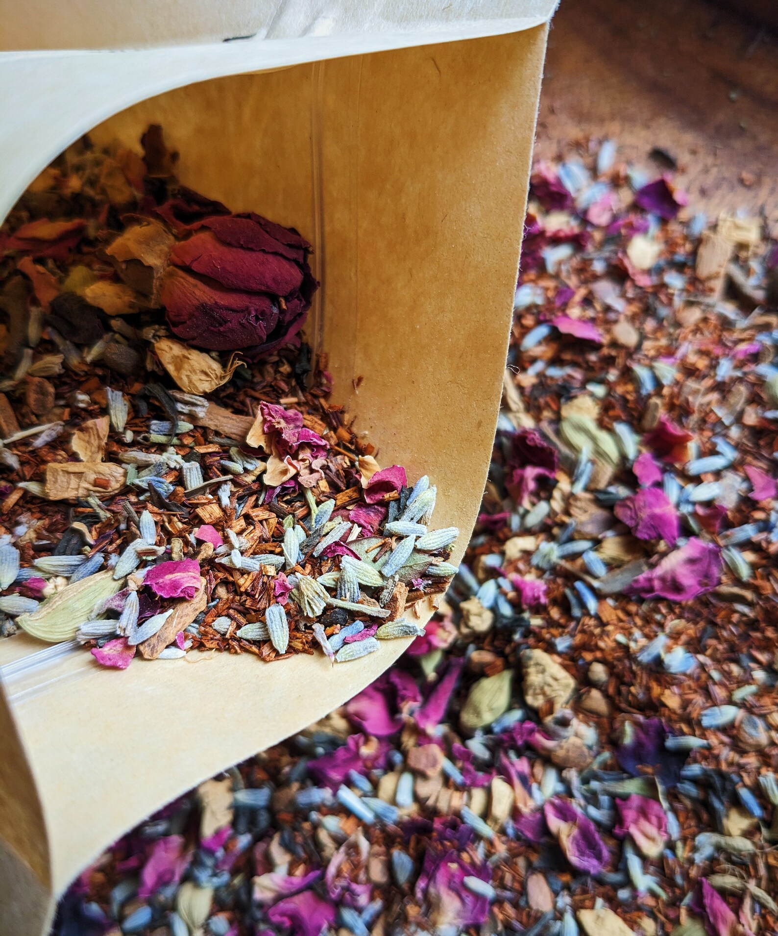 Rose Rani Chai : Floral Rooibos Loose Leaf Tea Blend - Etsy