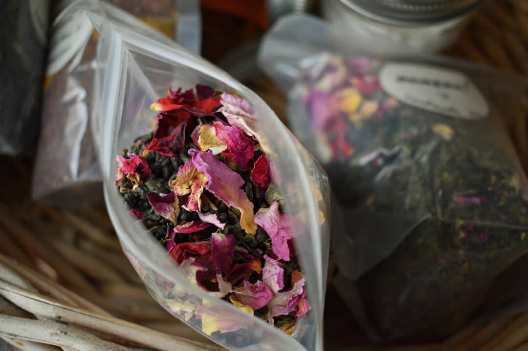 Awaken : Rose & Peppermint Green Tea Loose Leaf Blend - Etsy