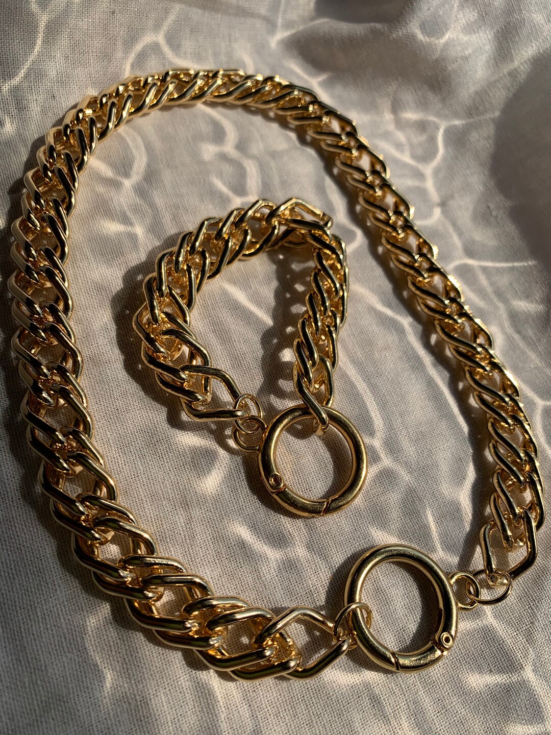 Circle Lock Chain Bracelet or Necklace | Thick Gold Necklace or ...