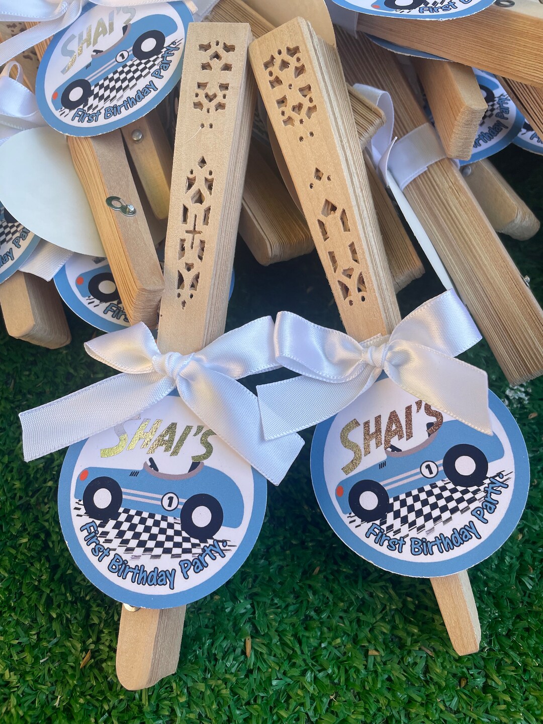 12 Pcs Wood Hand Fan Favor Personalized Any Theme. - Etsy