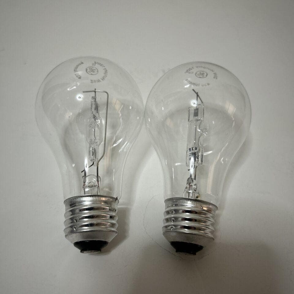 GE 40watt Crystal Clear 6 Light Bulbs: Dimmable A19, 430 Lumens (3-pack ...