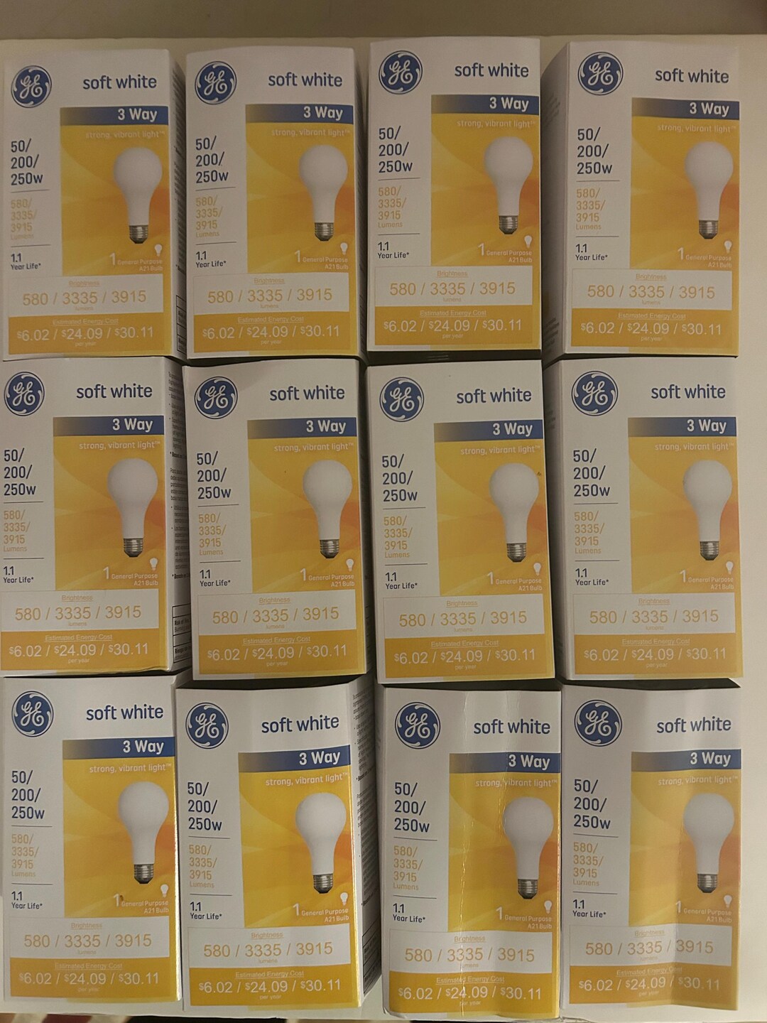 GE 3-way Soft White Light Bulbs: 50/200/250W, A21 E26 Base, 12-pack - Etsy