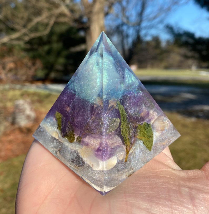 Resin Pyramid With Real Seashells and Real Flowers Pearly Pastel Blue ...