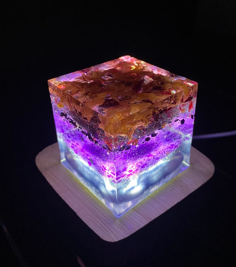 Glow in the Dark Cube Night Light With Real Wildflowers, Purple - Etsy