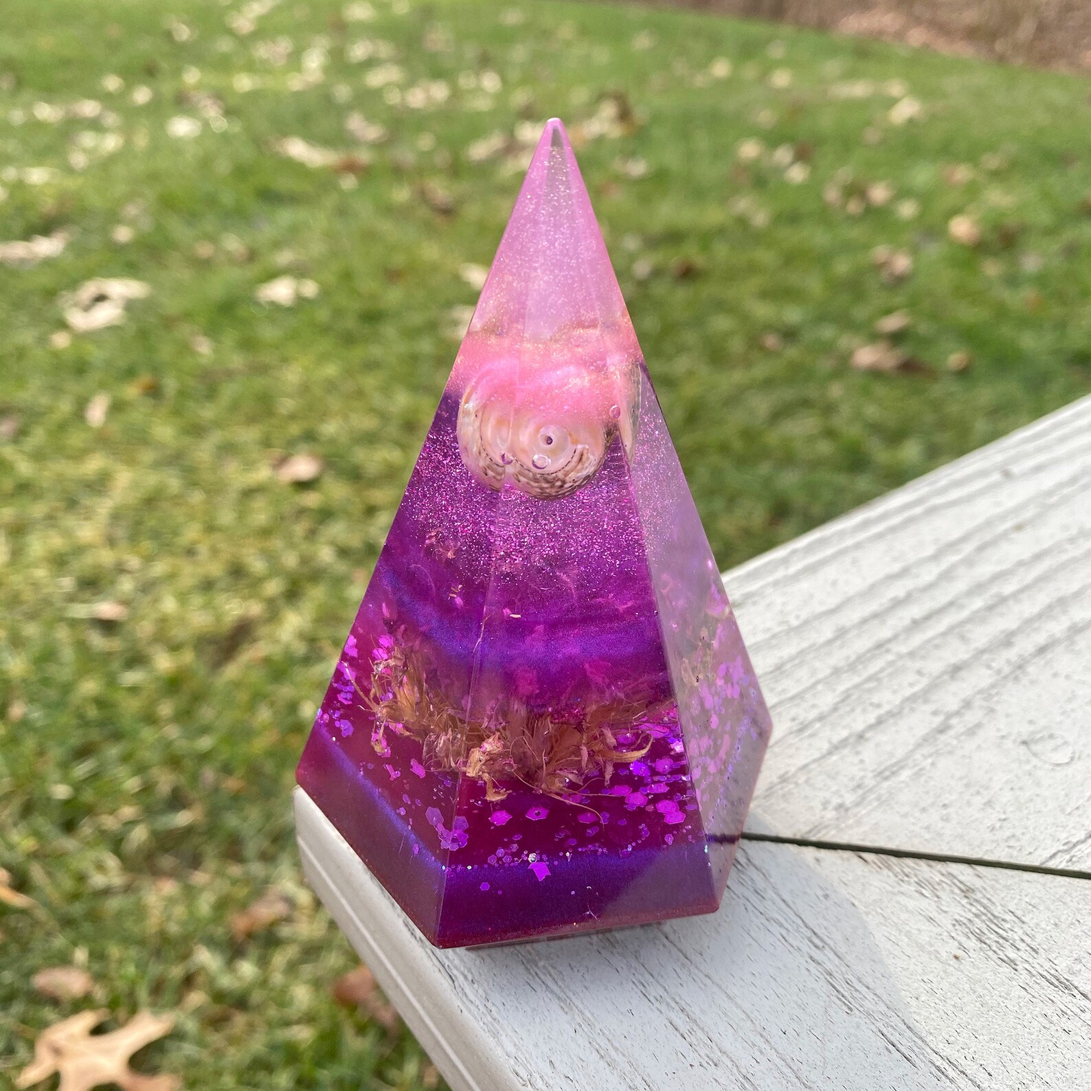 Real Wildflowers and Seashell in Resin Prism Room Decor, Pretty ...