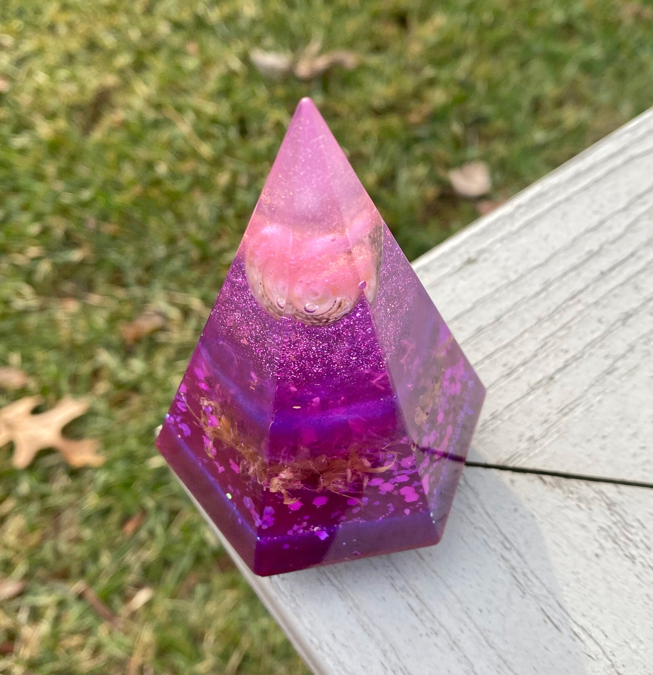 Real Wildflowers and Seashell in Resin Prism Room Decor, Pretty ...