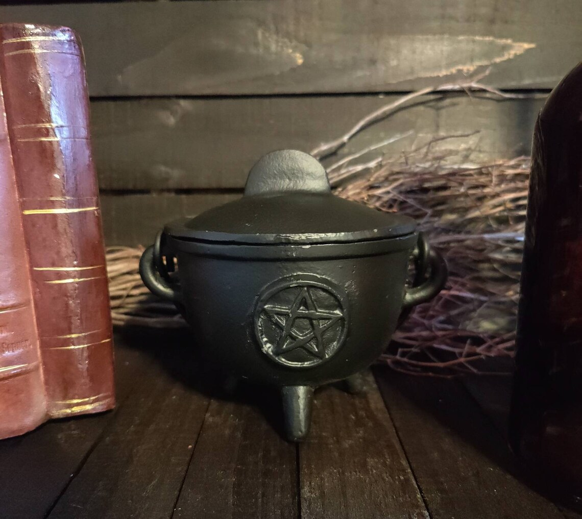 Large Pentacle Cast Iron Cauldron - Etsy