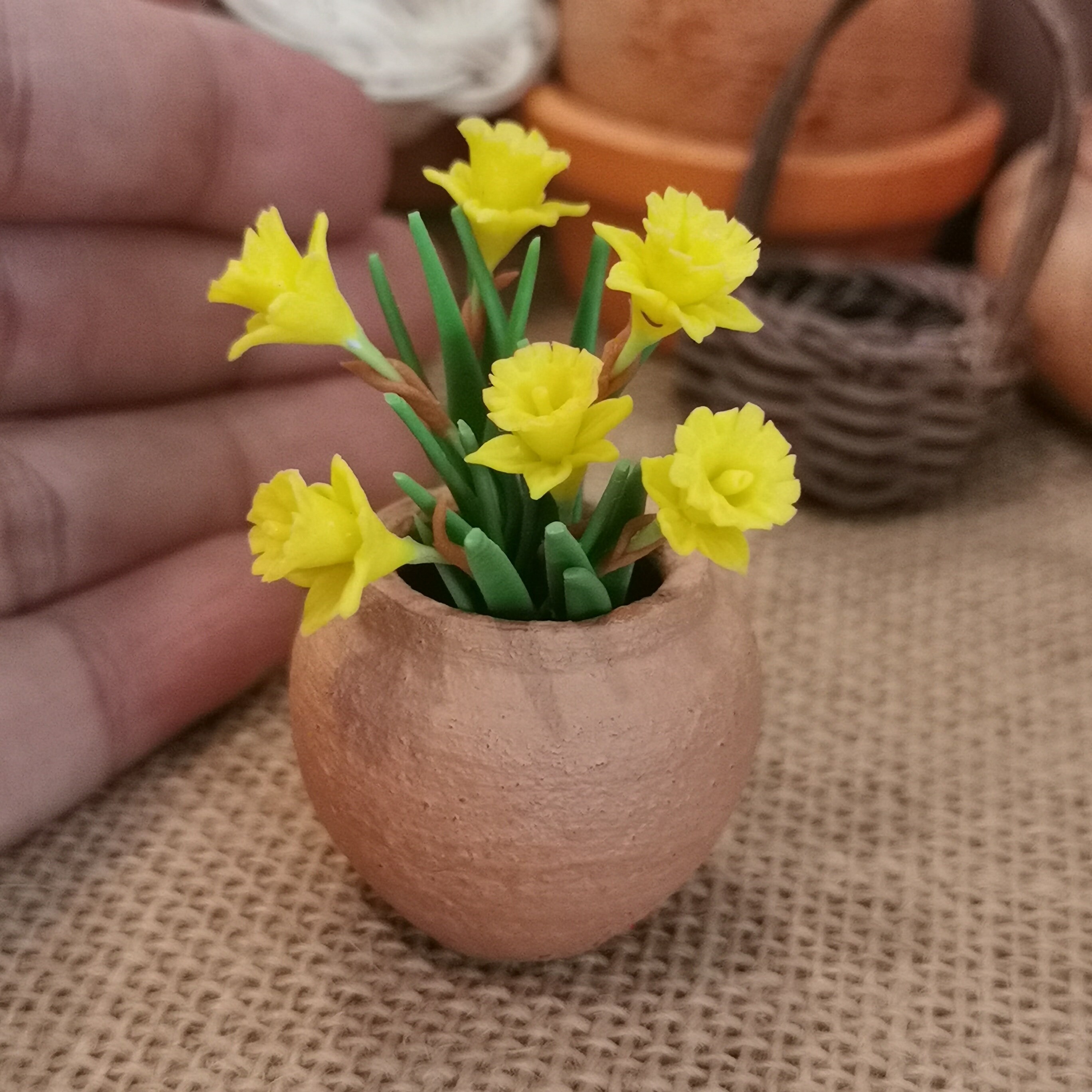 Miniature Dollhouse Yellow Daffodil Bunch: Handmade Clay Flower Bouquet ...