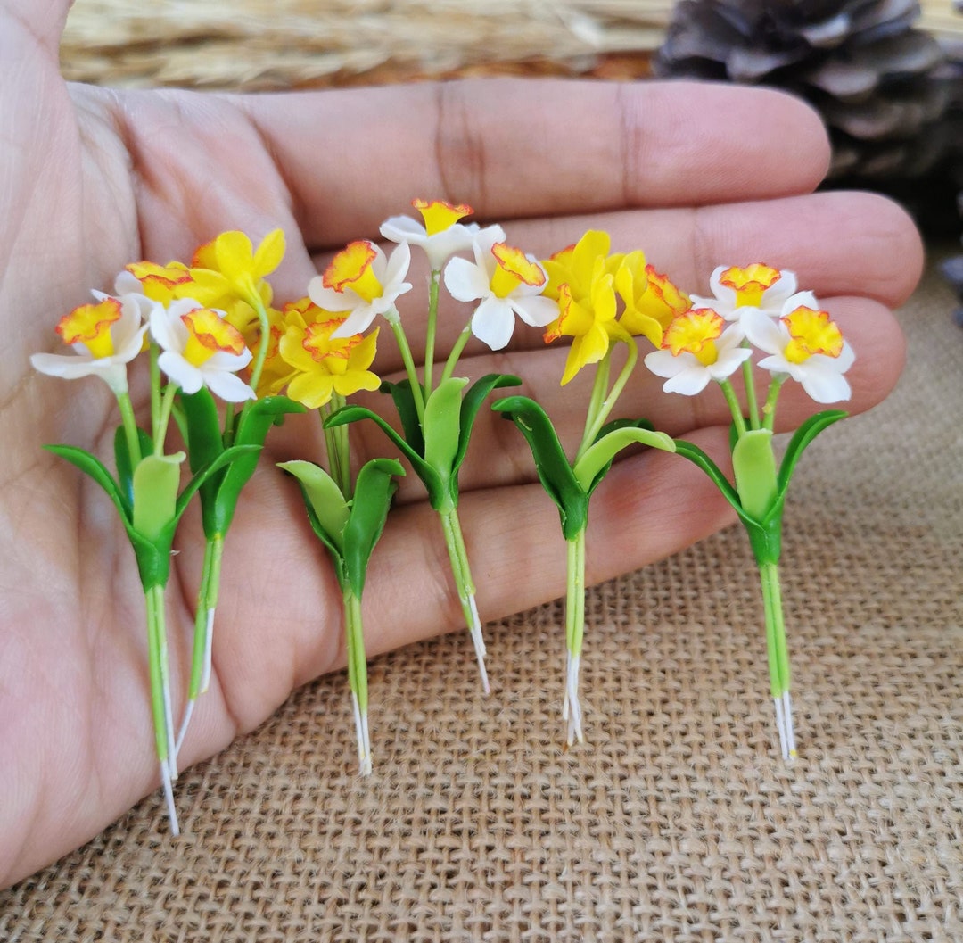 6 Miniature Dollhouse Daffodil Bunch of Flower,miniature Yellow White ...