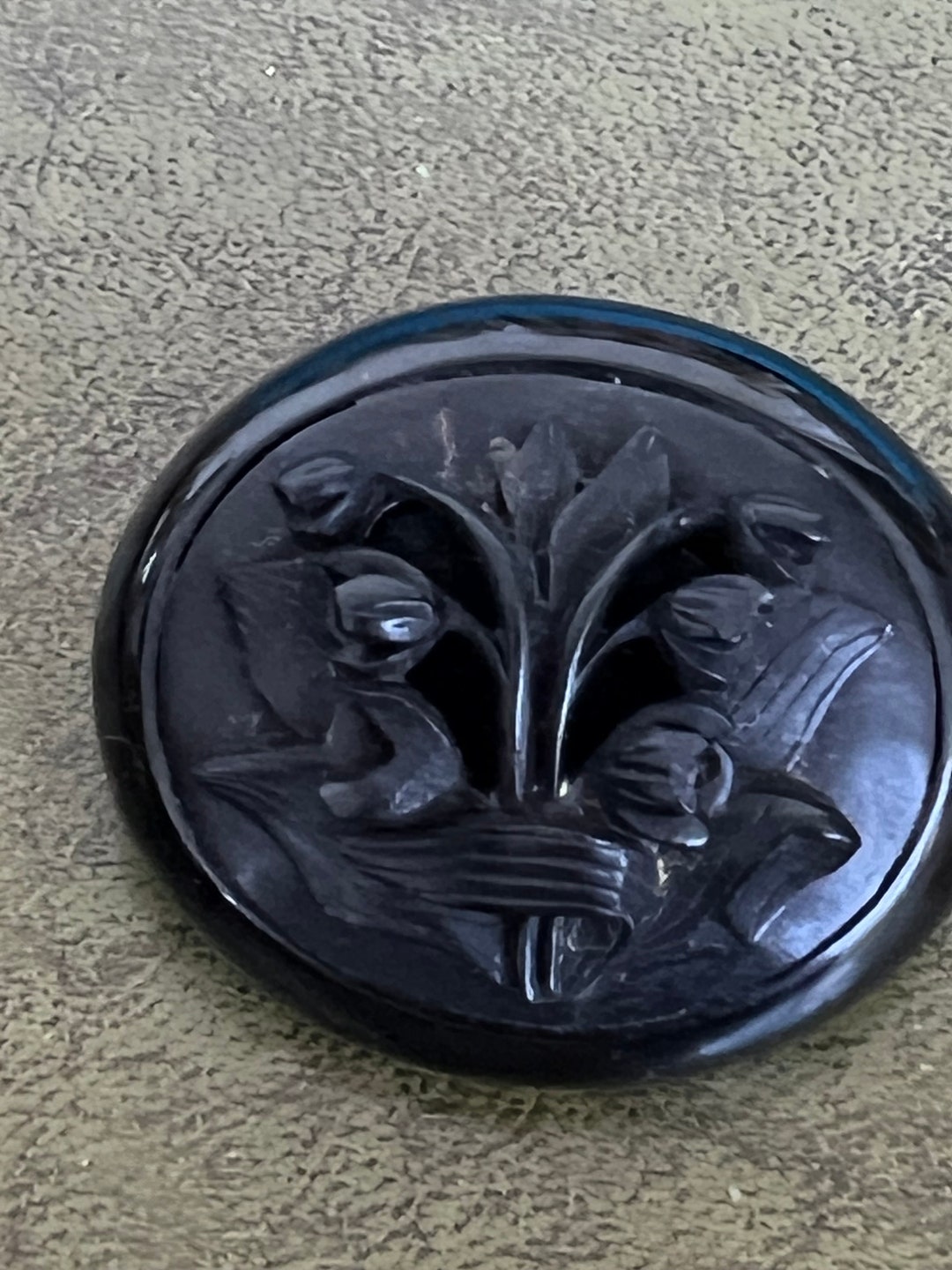 Pretty Victorian Carved Whitby Jet Brooch - Etsy