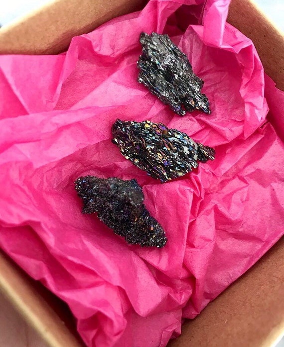 Silicon Carbide mineral crystal Carborundum | Etsy