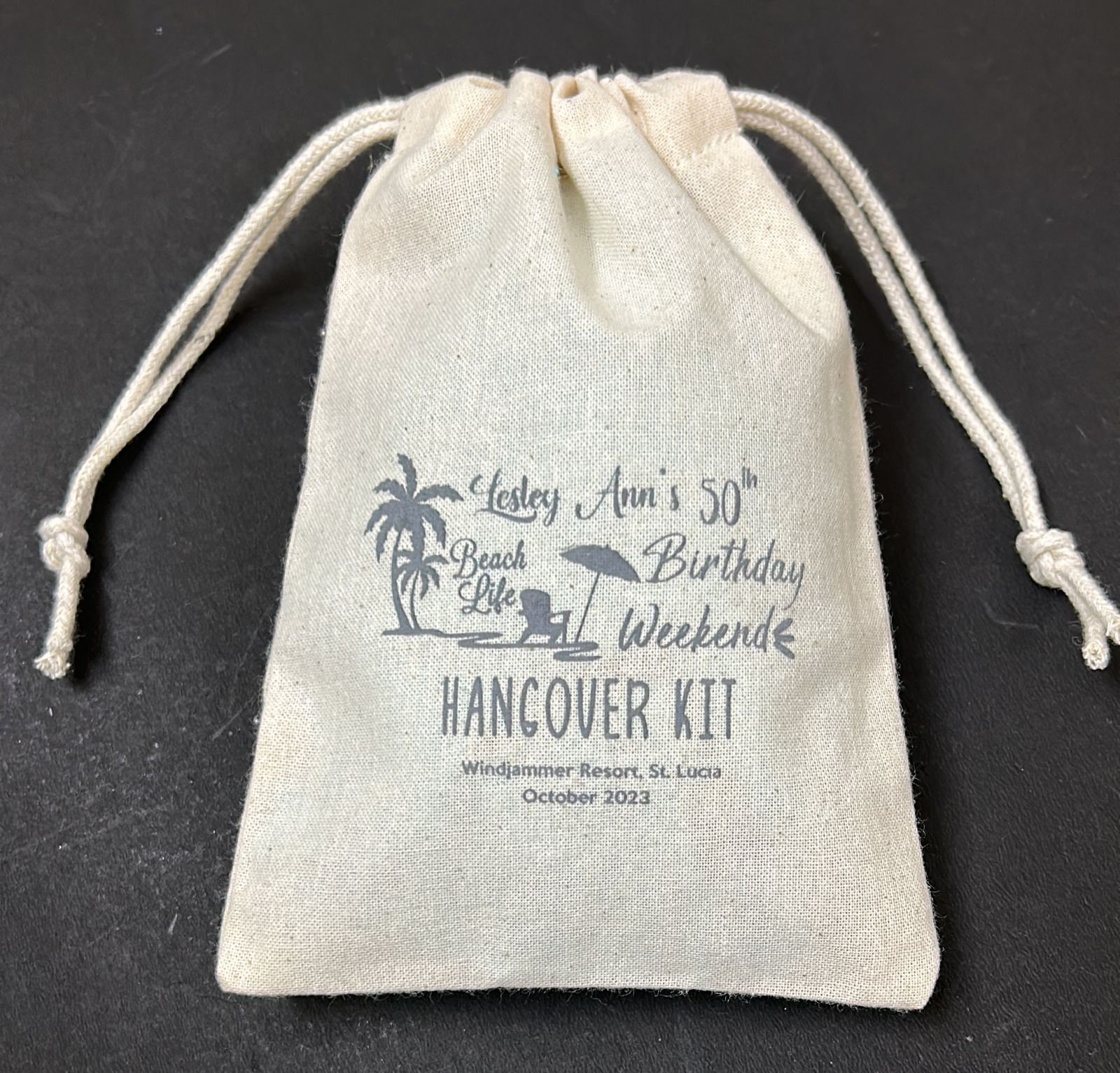 パーソナライズされたコットン巾着ギフトバッグ：カスタムロゴプリント