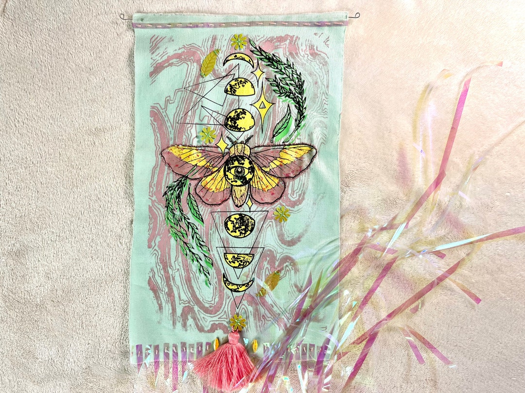 Rosy Maple Moth, Moon Phases and Willow Branches Wall Hanging - Etsy