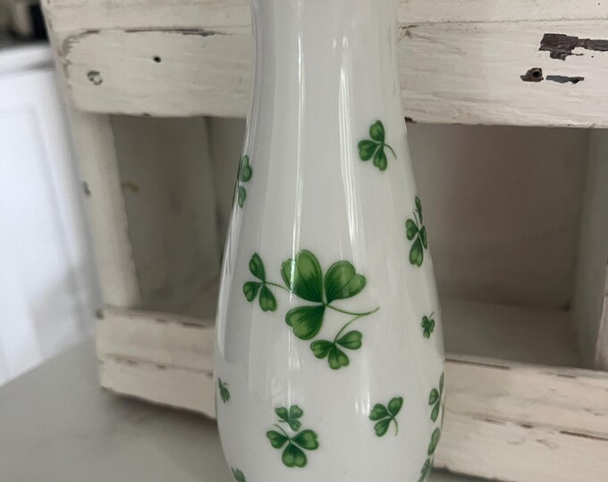 Lefton Shamrock Bud Vase Irish Saint Patrick’s Day - Etsy