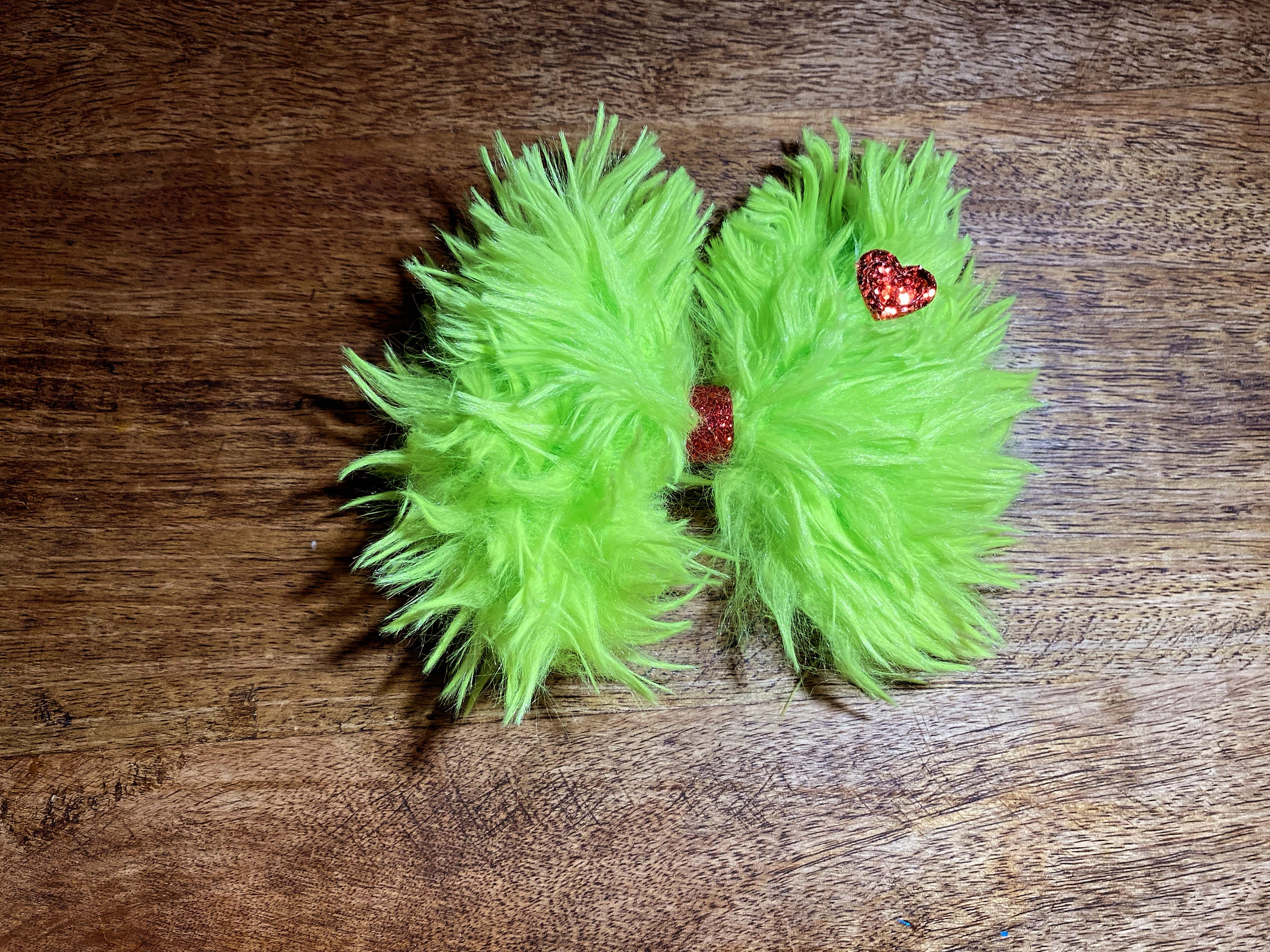 Furry Grinch Bow - Etsy