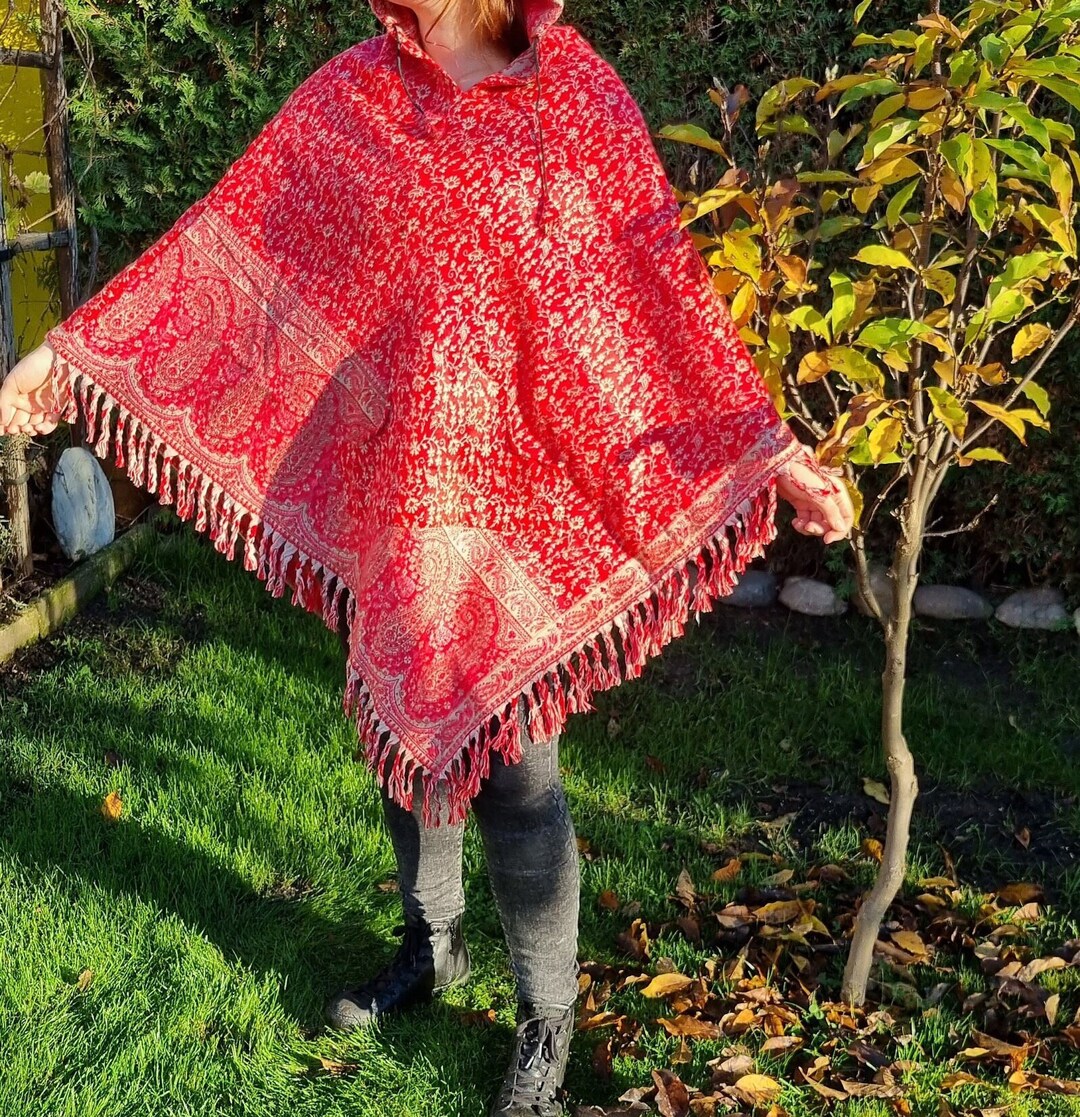 Lovely Yak Wool Blend Poncho, Boho Poncho, Tribal Design Hooded Poncho ...