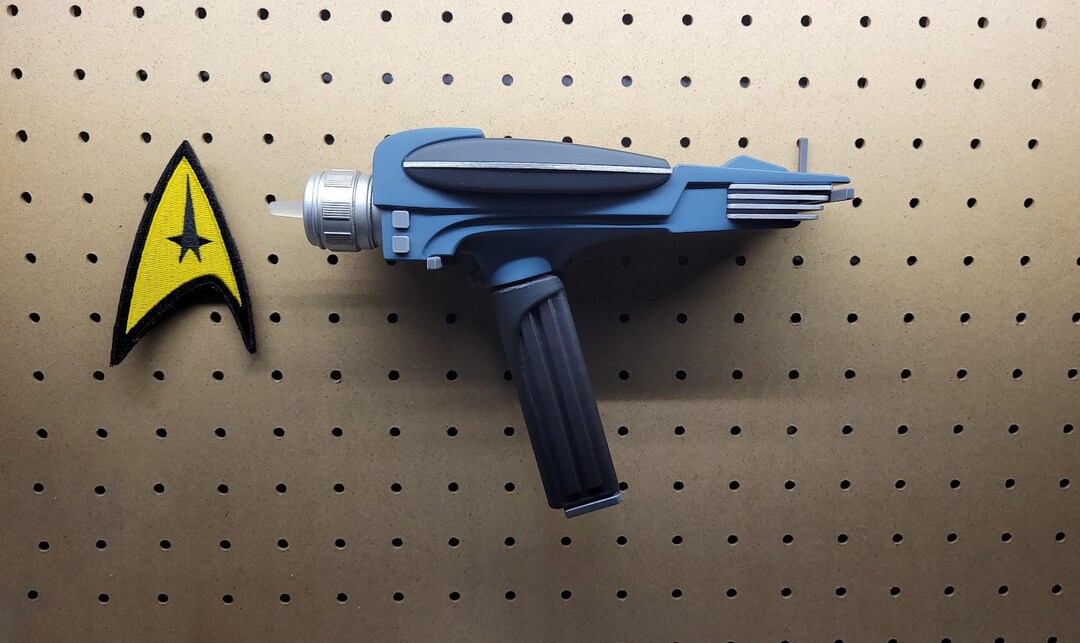 ST Continues - Replica Phaser - Etsy
