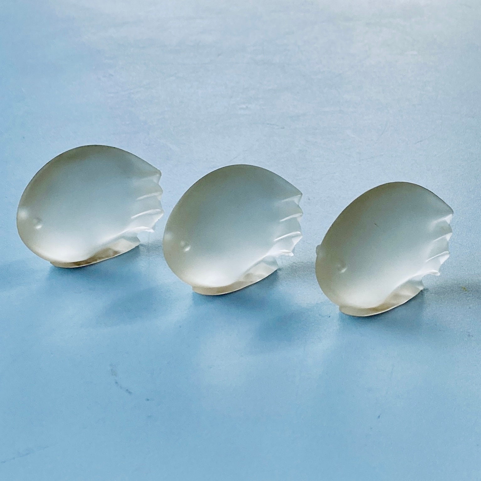 LUCIENNE BLOCH Design Set of Three Frosted Glass Fish - Etsy