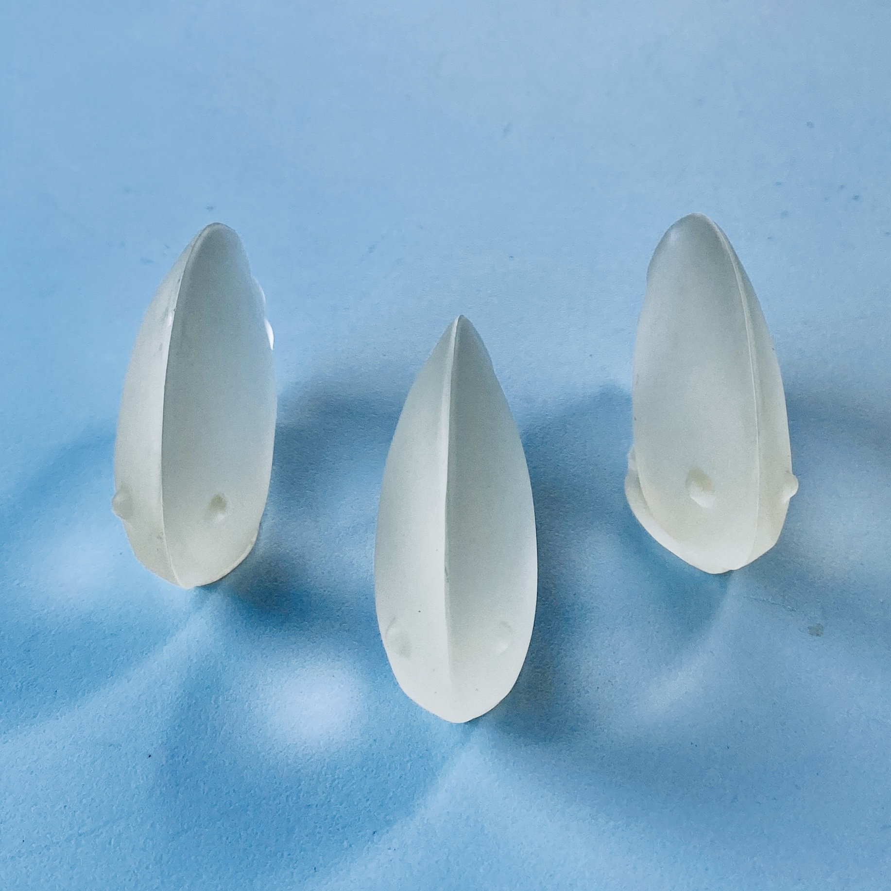 LUCIENNE BLOCH Design Set of Three Frosted Glass Fish - Etsy