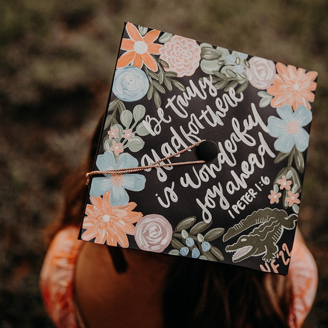 Hand Painted Grad Cap Toppers | Fully Custom - Etsy