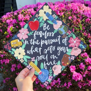 Hand Painted Grad Cap Toppers | Fully Custom - Etsy