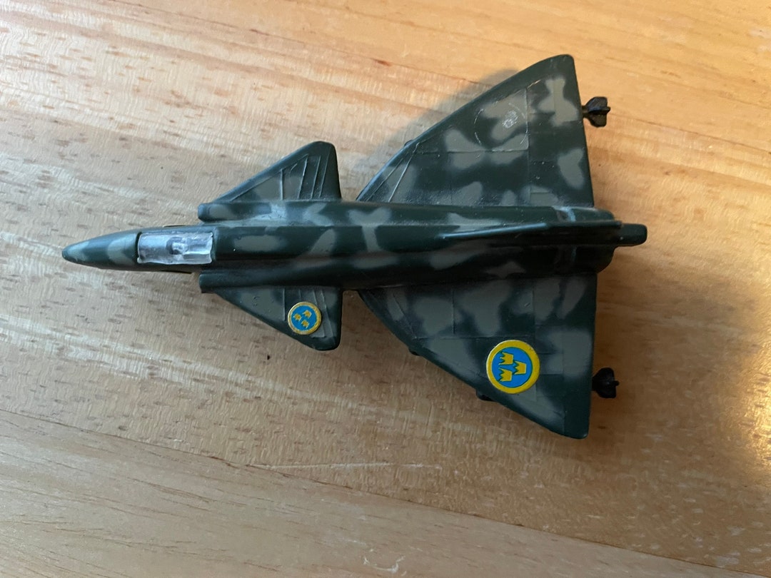 Plastic Jet Planes Aircraft Vintage Fighter Jet Plane Miniature ...