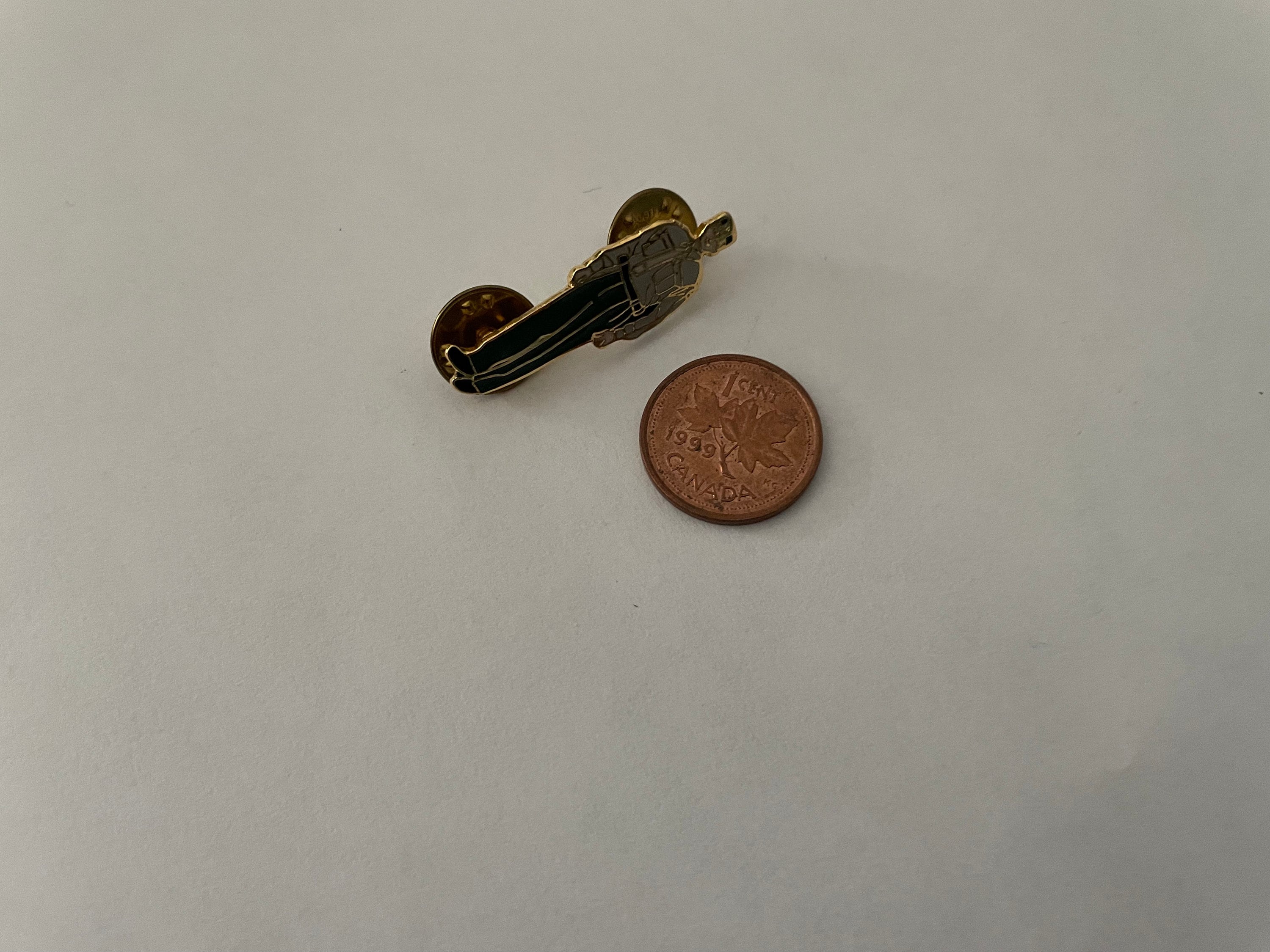 Vintage Lapel Pin Police Officer Surete Du Quebec Enamel Gold Tone ...