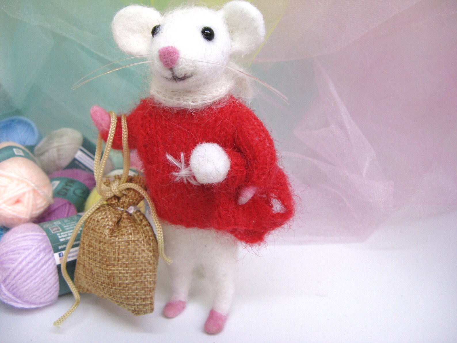 Needle Felted Mouse, Christmas Mouse With Gift Bag - Etsy