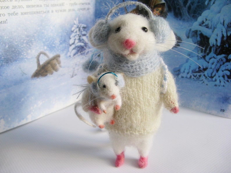 Mouse Felted of Wool With a Toy | Etsy