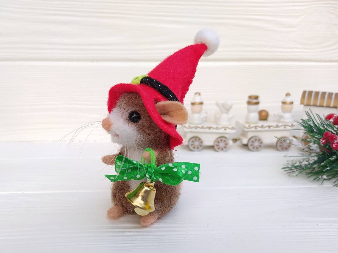 Felted Christmas Mouse With Natural Wool Needles - Etsy