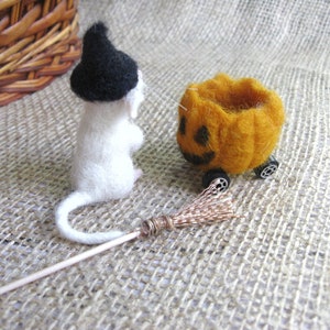 Little Mouse Made of Felt. Halloween Decor - Etsy