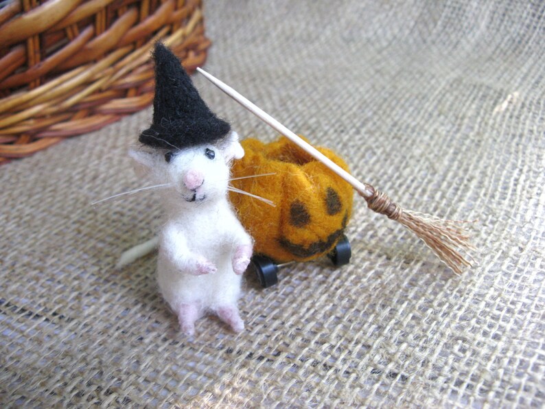 Little Mouse Made of Felt. Halloween Decor - Etsy